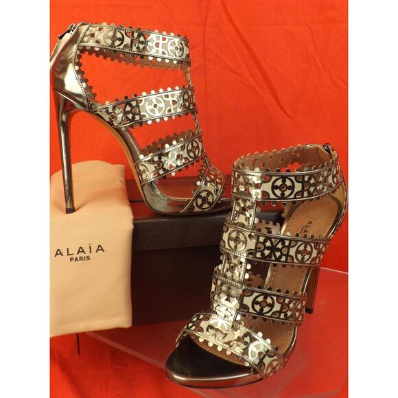 Alaïa | Shoes | Nib Alaia Dark Silver Laser Cut Patent Leather Platform ...